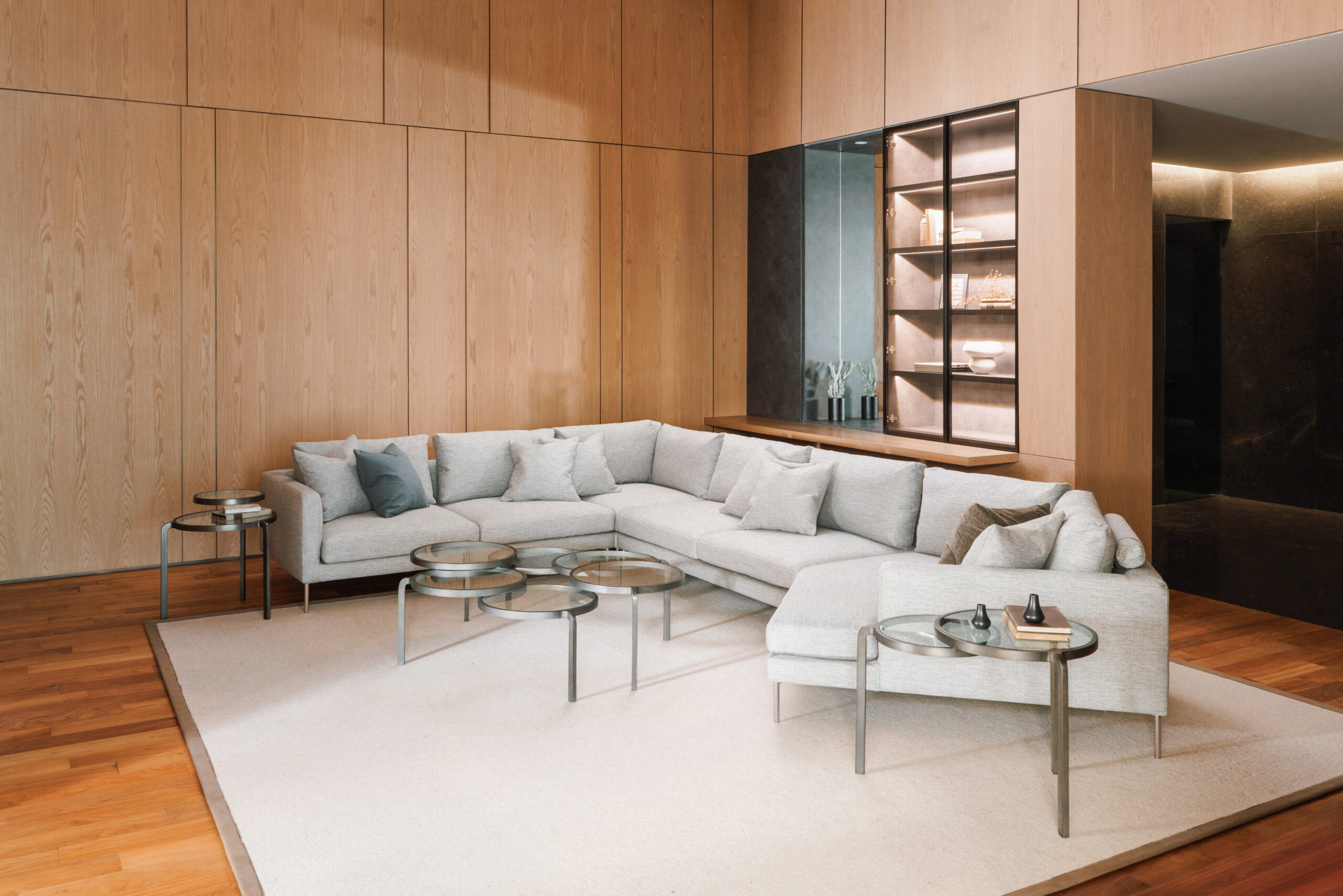Modern Minimalist Furniture Design: Exploring A Timeless Elegance ...